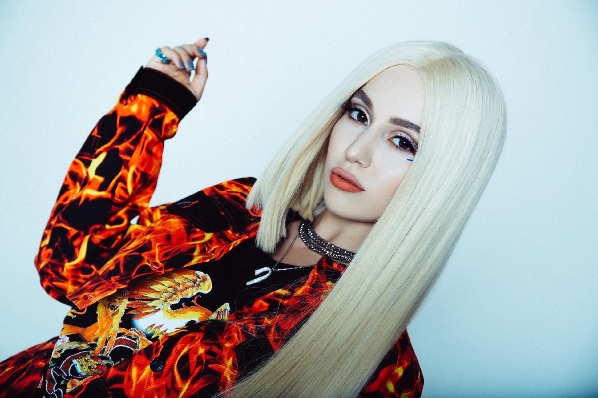 ‘Everytime I cry’ lo nuevo de Ava Max – HIT FM