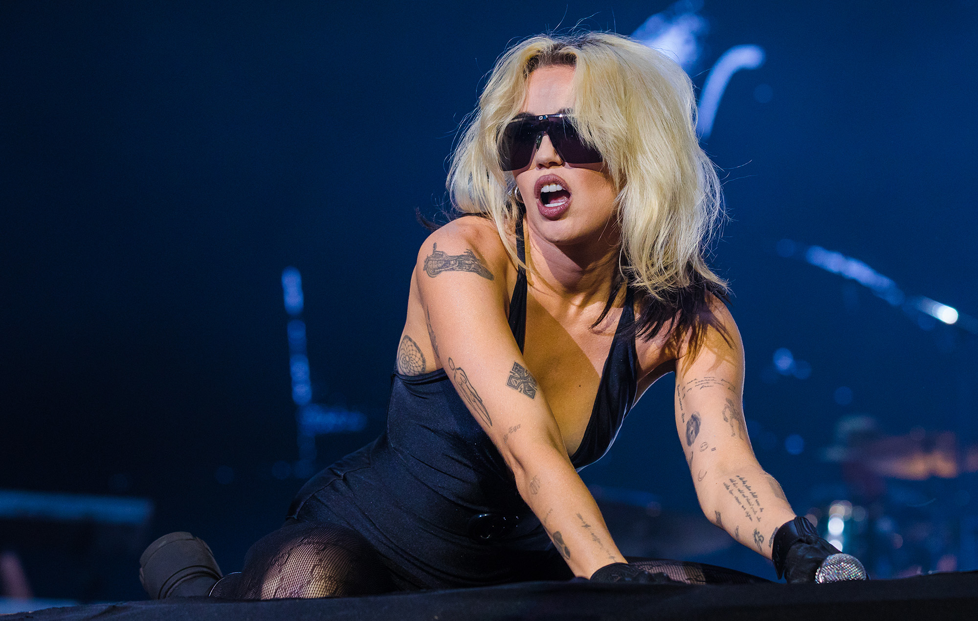 Nueva Canción De Miley Cyrus Hit Fm